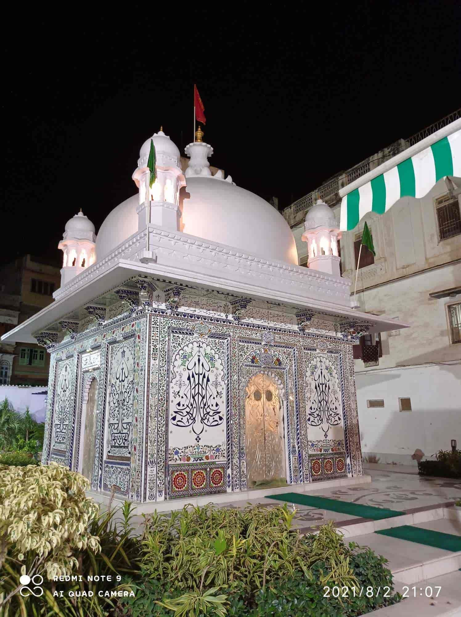 SYEDI LUQMAN JI BIN SYEDI DAWOOD BHAI AQ - Mumeneen Akhbar